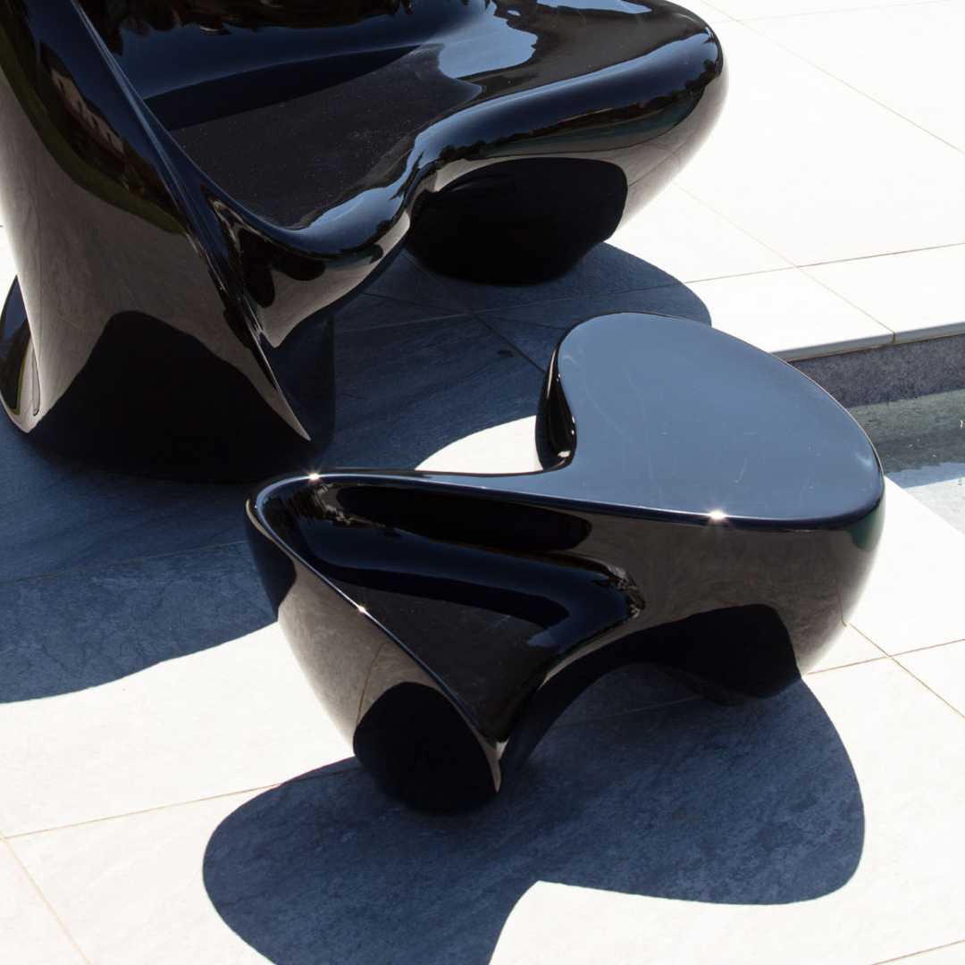 Ripple Table Lacquered – Serralunga