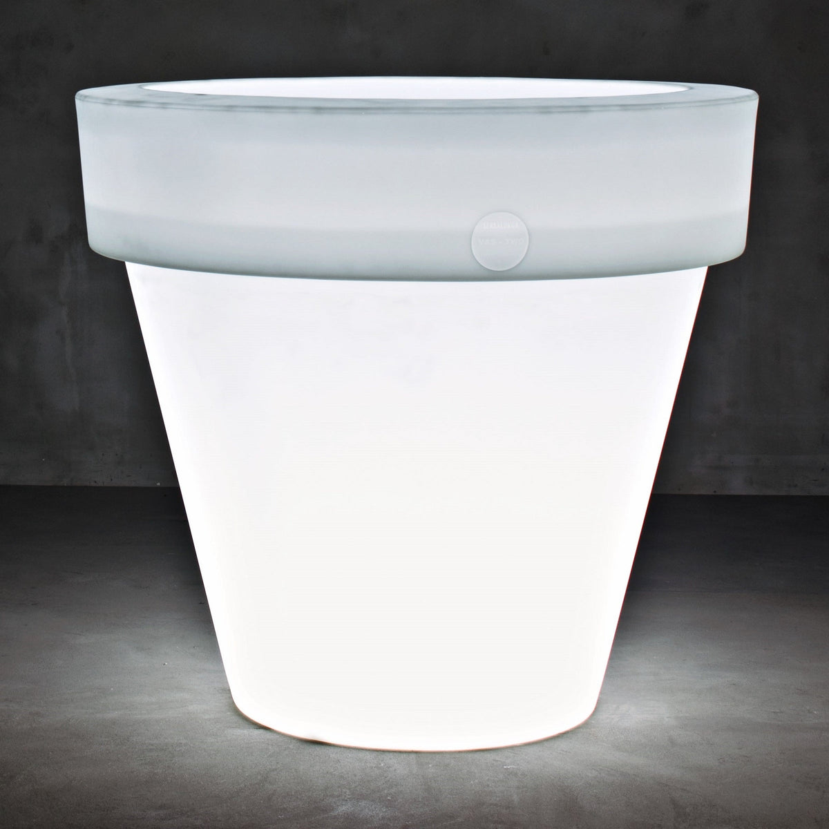 Big-Bo Planter with Light | Serralunga – Serralunga