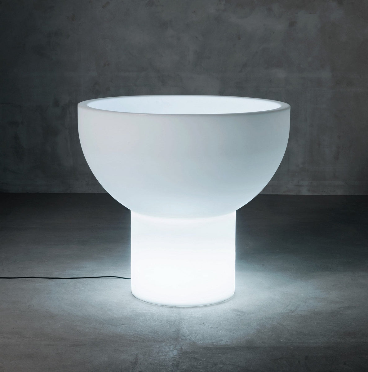 Primavera Planter with Light | Serralunga – Serralunga